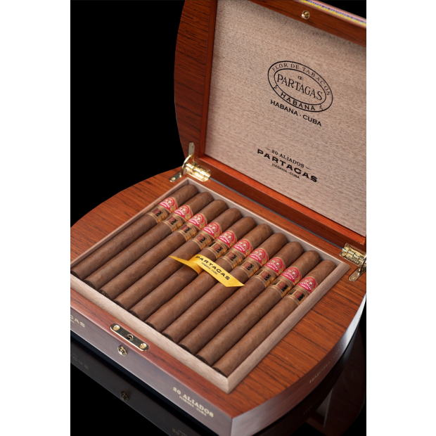 La Casa del Habano - PARTAGAS ALIADOS